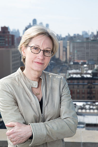 CARRIE SMITH | ABOUT
